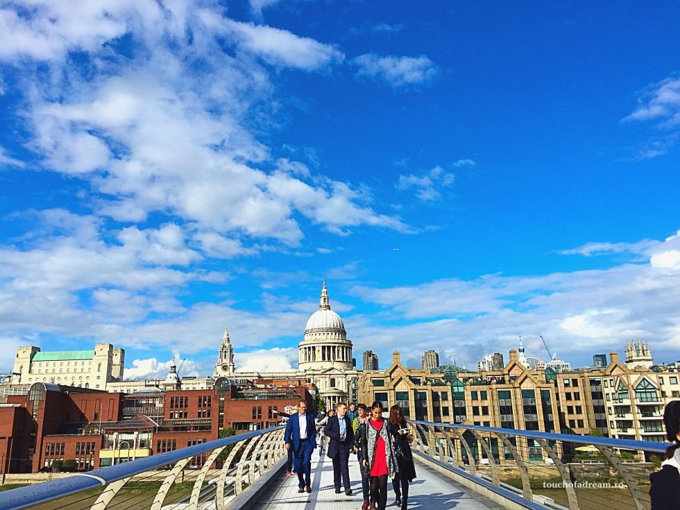 Toamna in Londra: Catedrala Sfantul Paul, Podul Millenium si Nervoasa ...